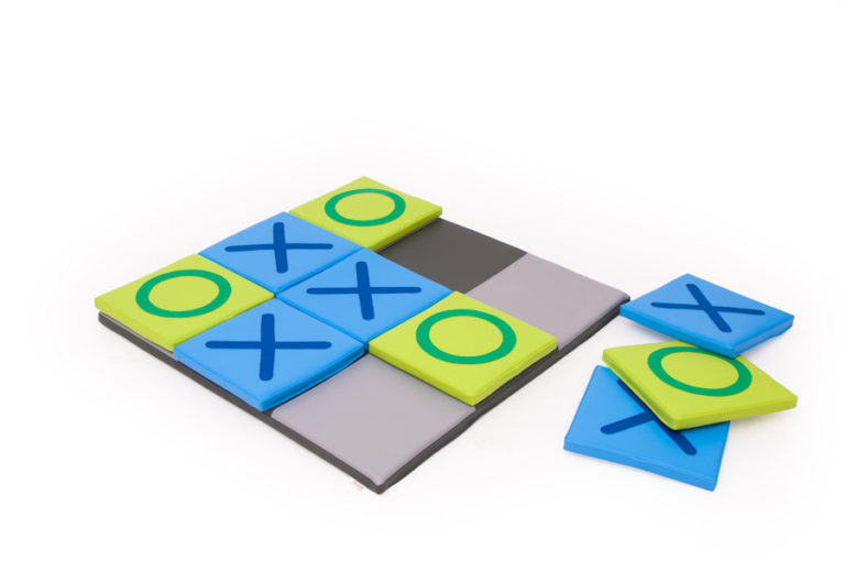 Morpion tic tac toe maxi pour activités ludiques en maison de retraite